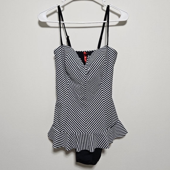 SPANX | Swim | Spanx Ruffle Swim Dress Black White Summer Vacation ...